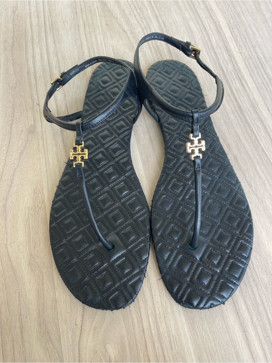 Tory Burch | Shoes | Tory Burch Black Tstrap Sandals With Gold Logo ...